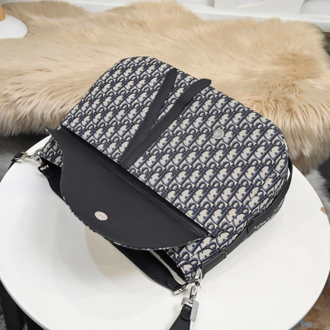 Economical Mens Christian Dior Satchel Bags