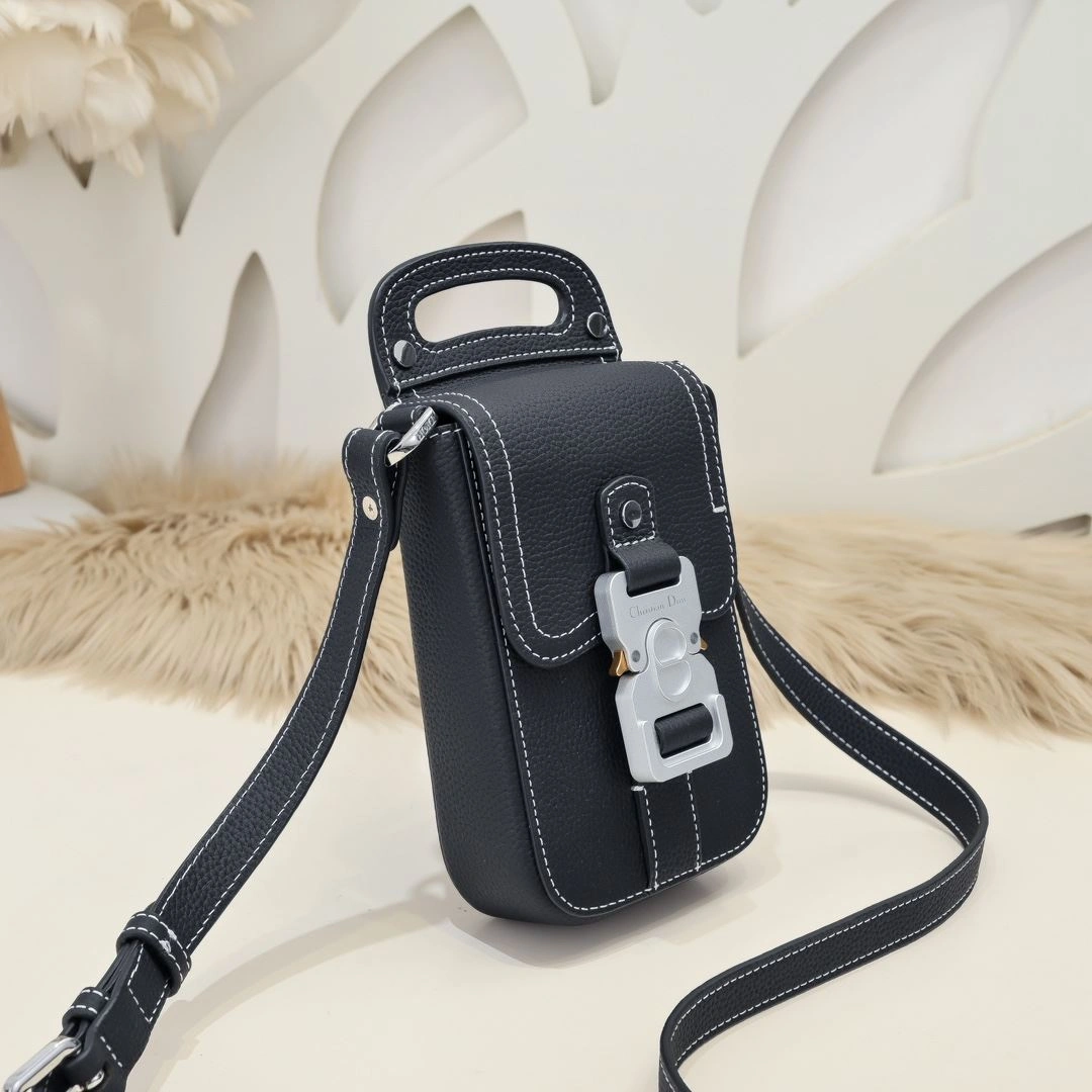 Budget-friendly Mens Christian Dior Satchel Bags