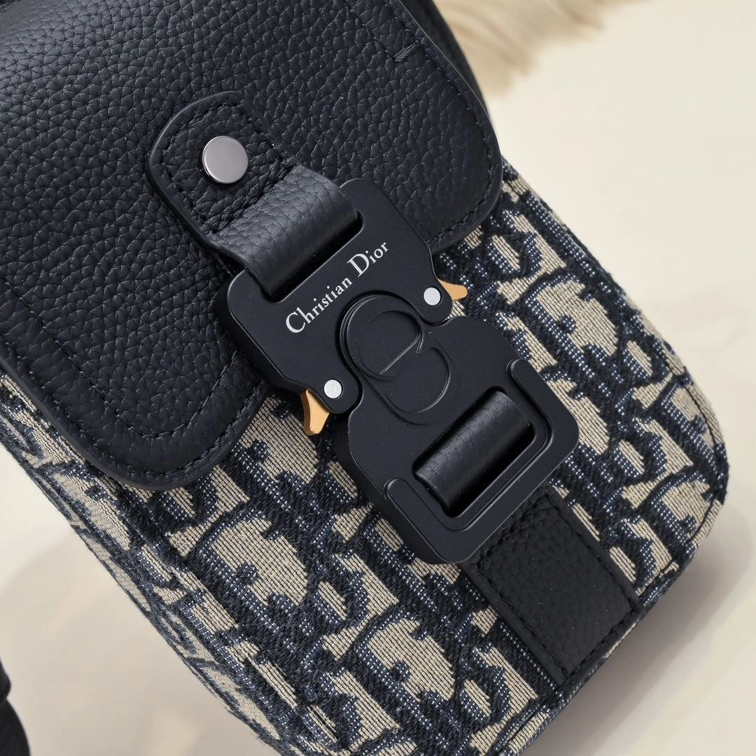 Cut-rate Mens Christian Dior Satchel Bags