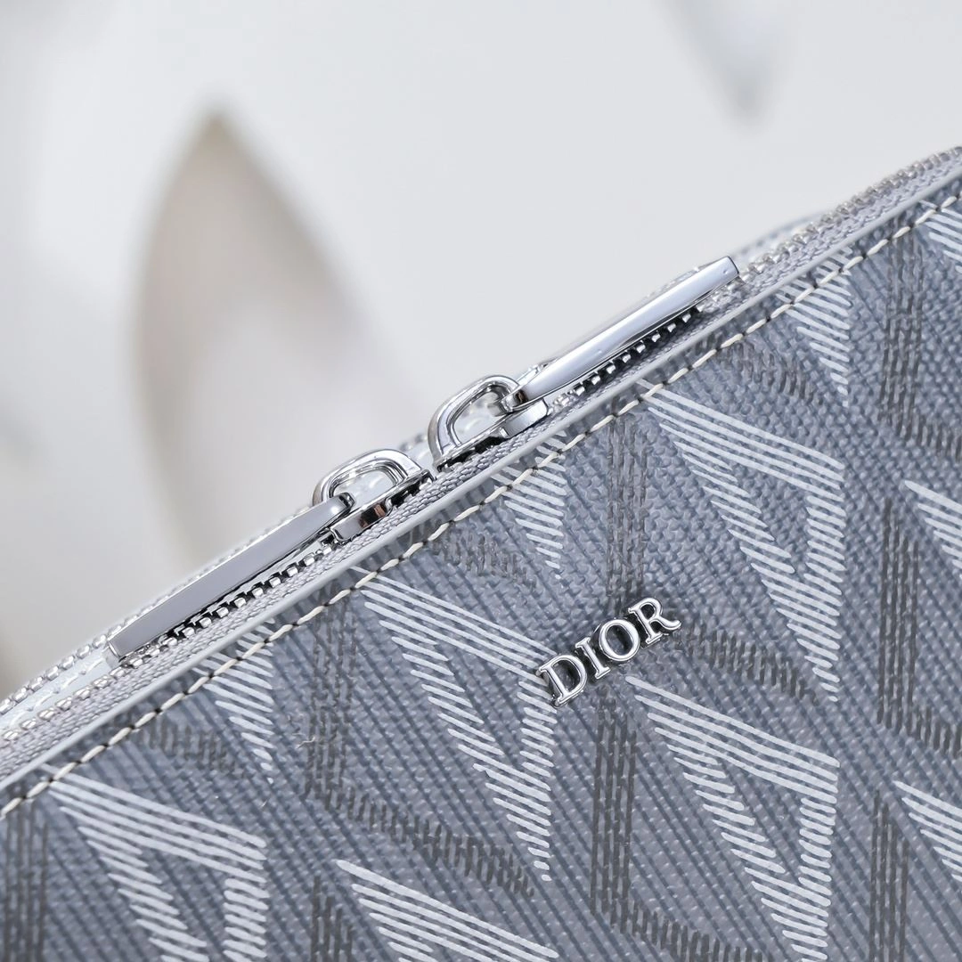 Indistinguishable Mens Christian Dior Satchel Bags