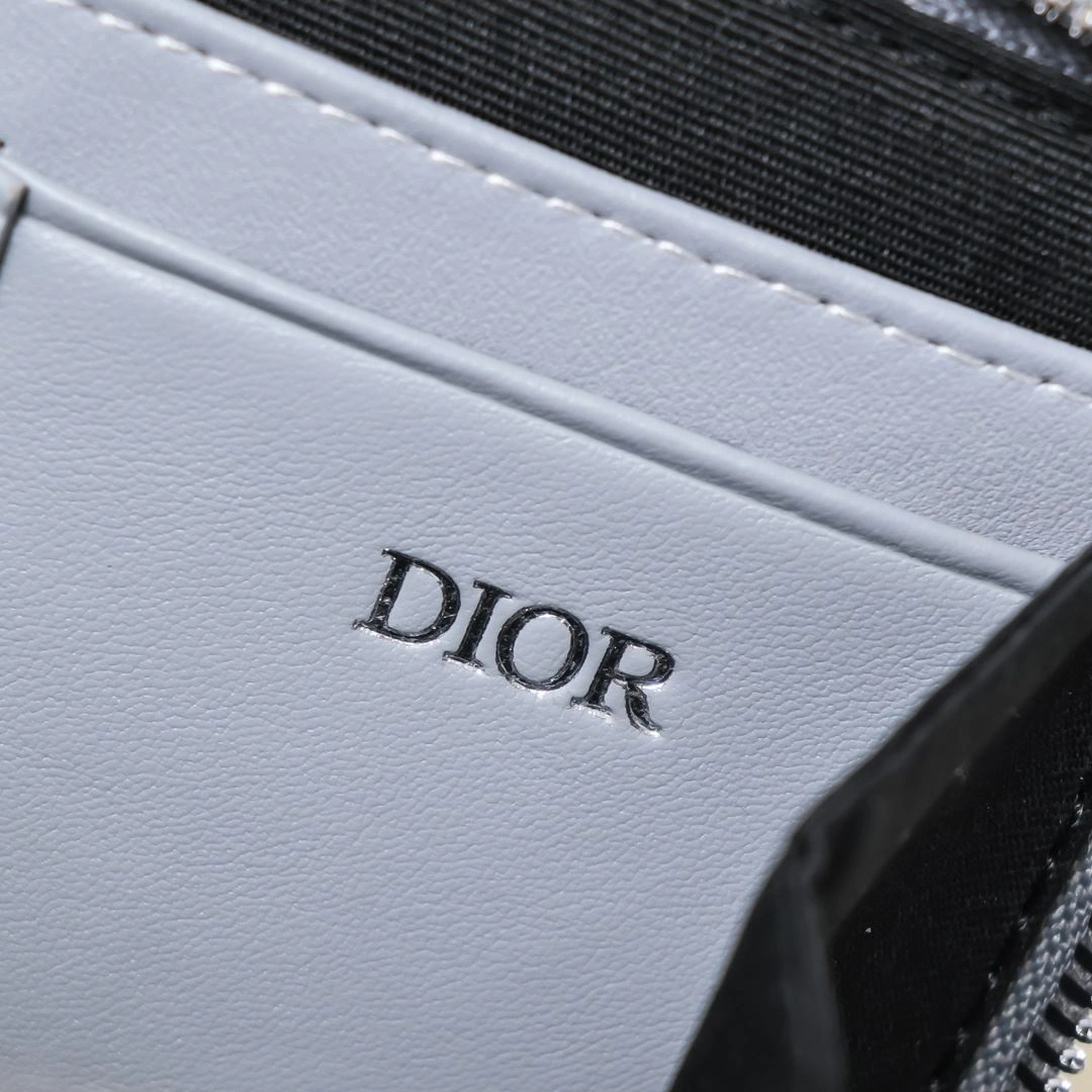 Indistinguishable Mens Christian Dior Satchel Bags