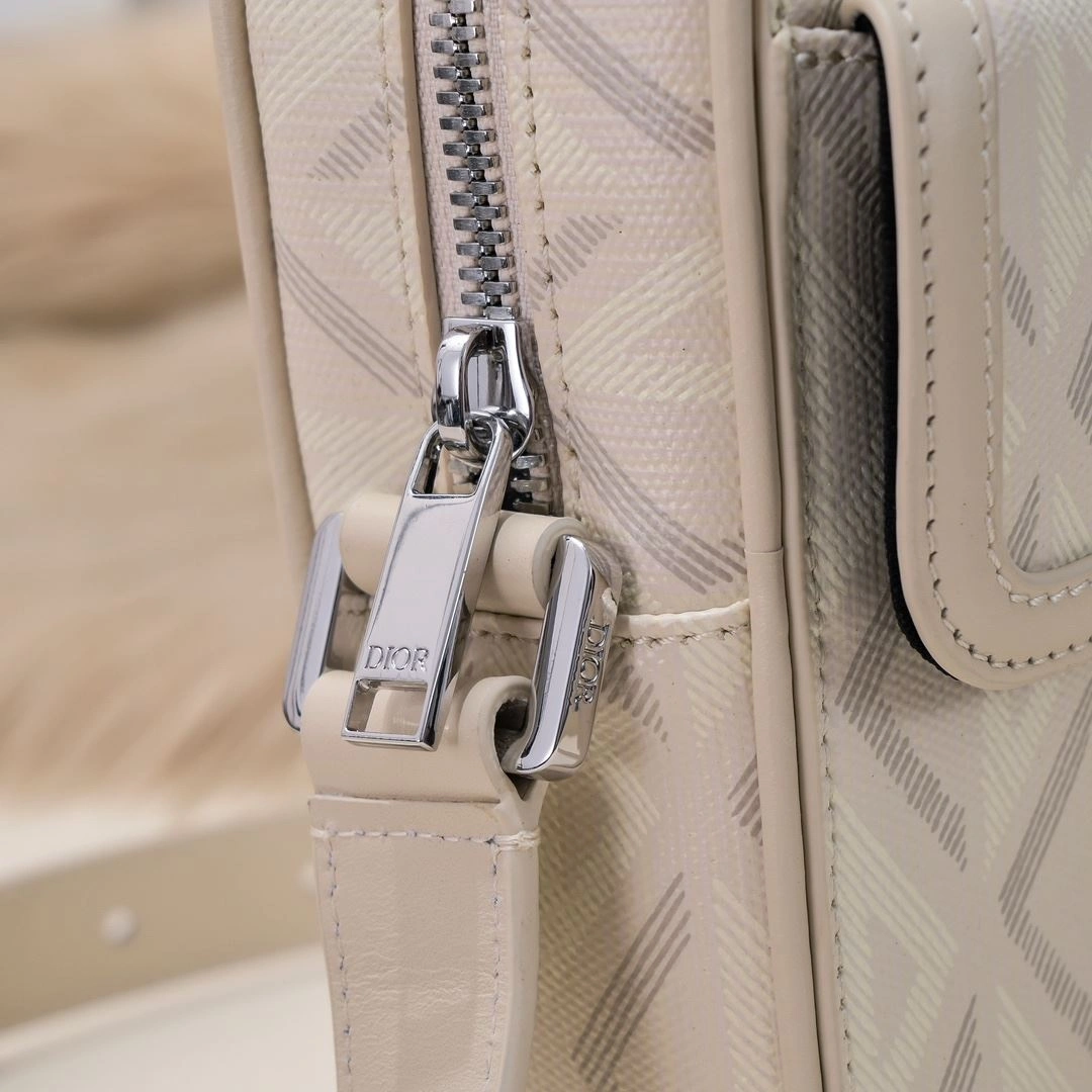 Economical Mens Christian Dior Satchel Bags