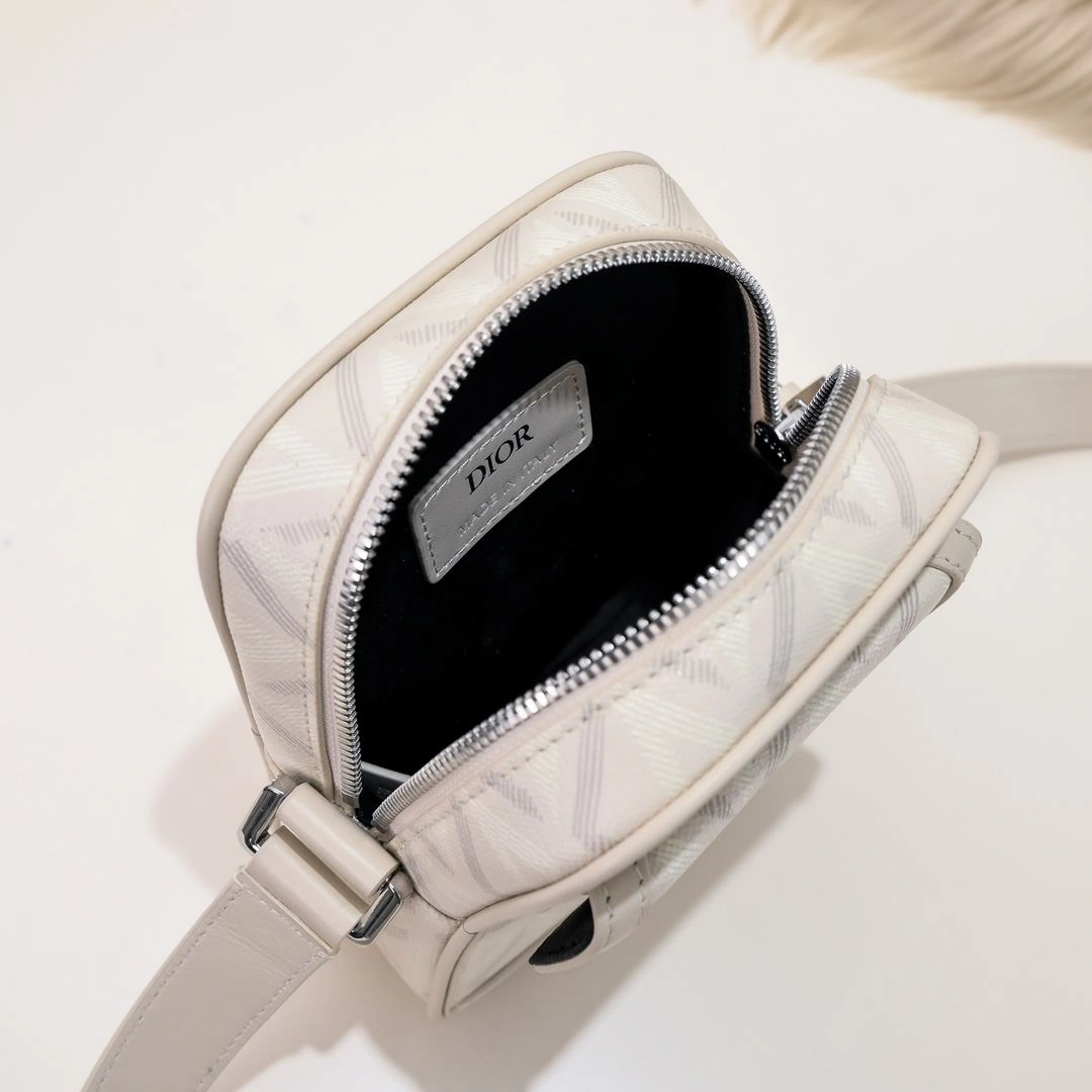Economical Mens Christian Dior Satchel Bags
