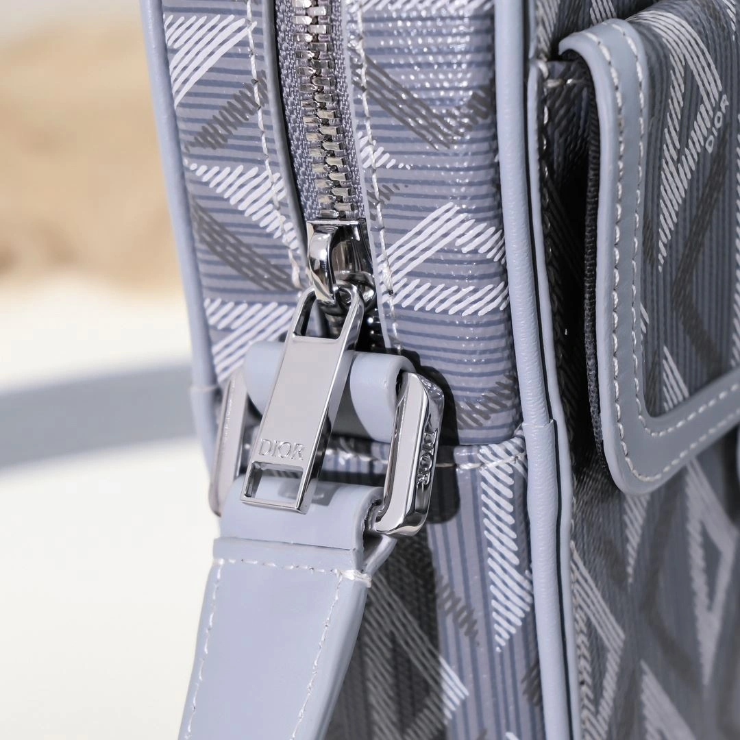 Precise copy Mens Christian Dior Satchel Bags