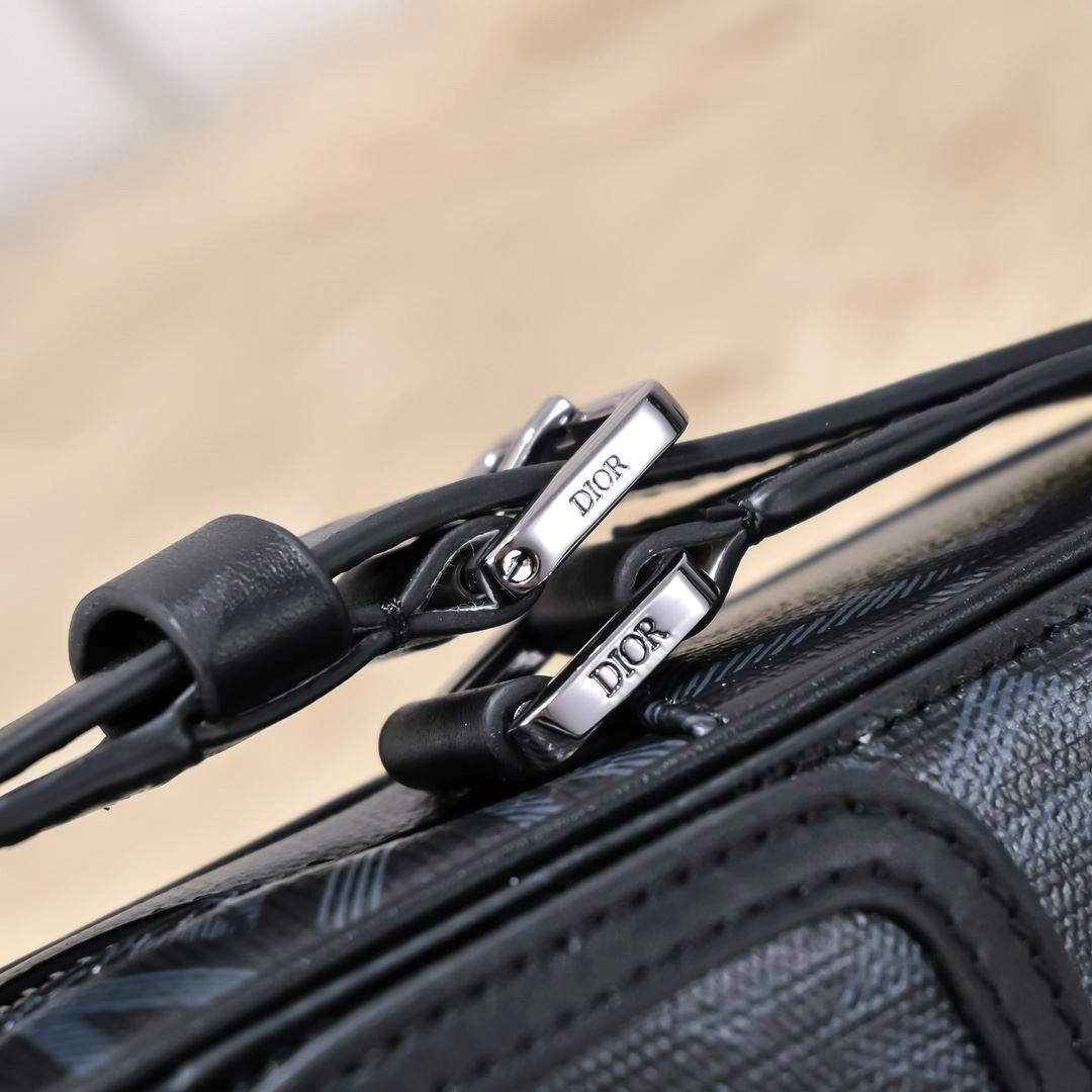 Budget-friendly Mens Christian Dior Satchel Bags