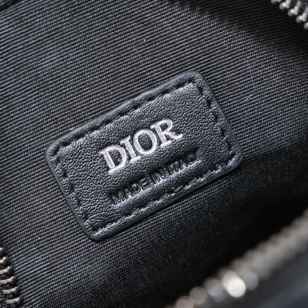 Budget-friendly Mens Christian Dior Satchel Bags