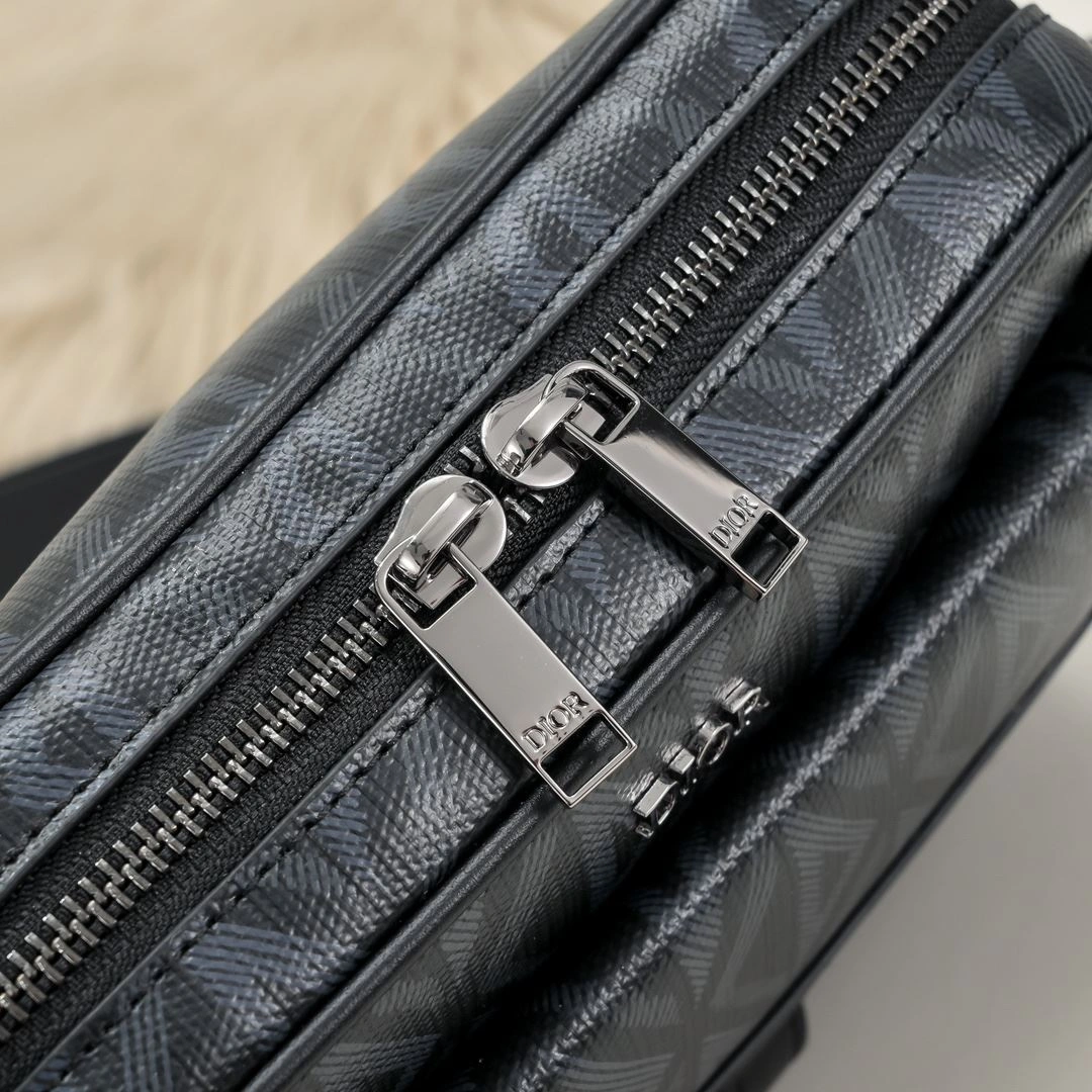 Precise copy Mens Christian Dior Satchel Bags