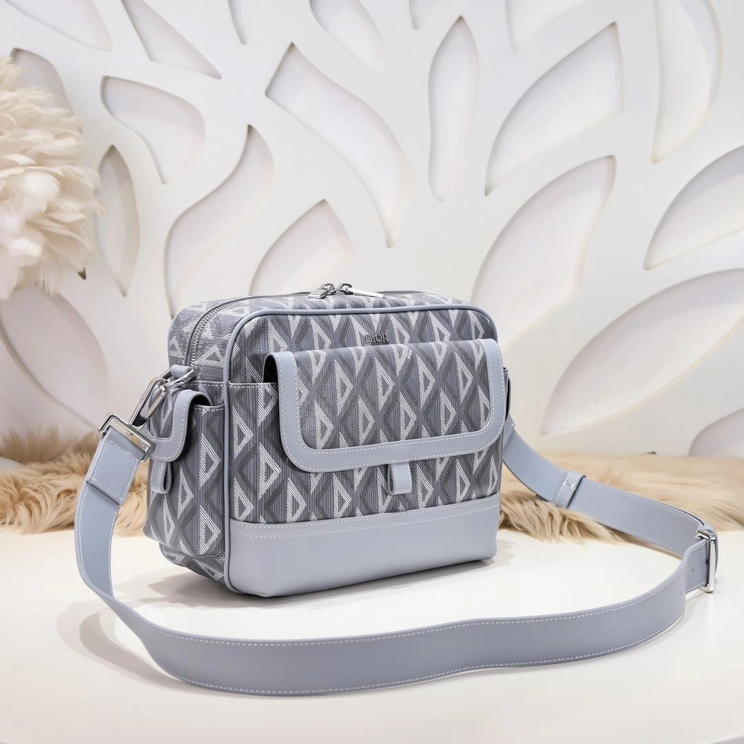 Inexpensive Mens Christian Dior Satchel Bags