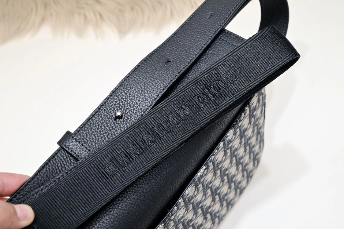 Economical Mens Christian Dior Satchel Bags