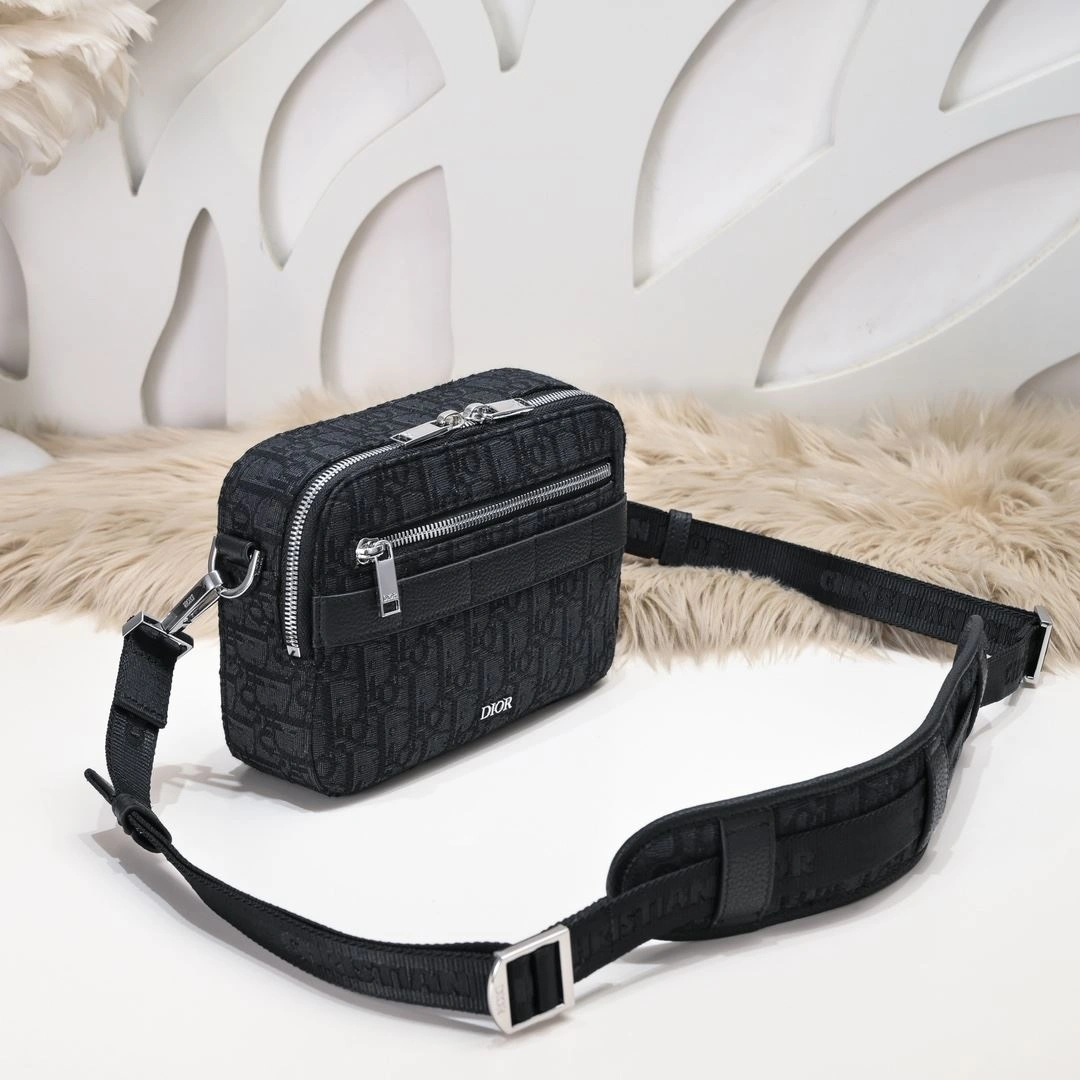 Value-priced Mens Christian Dior Satchel Bags