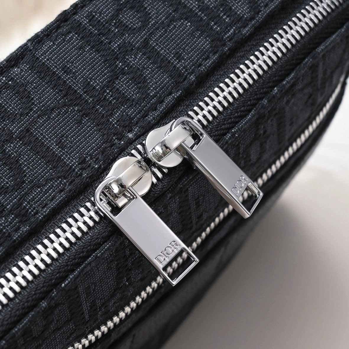 Value-priced Mens Christian Dior Satchel Bags