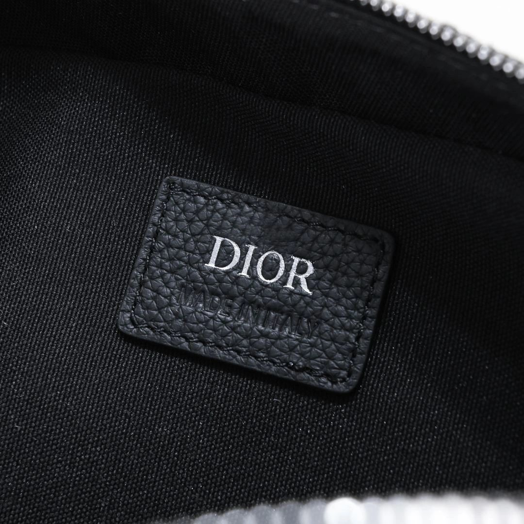 Value-priced Mens Christian Dior Satchel Bags