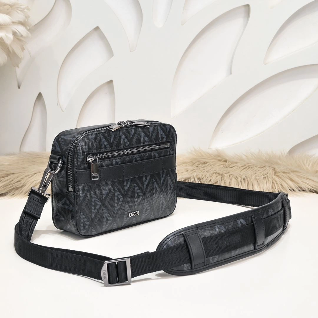 Cut-rate Mens Christian Dior Satchel Bags