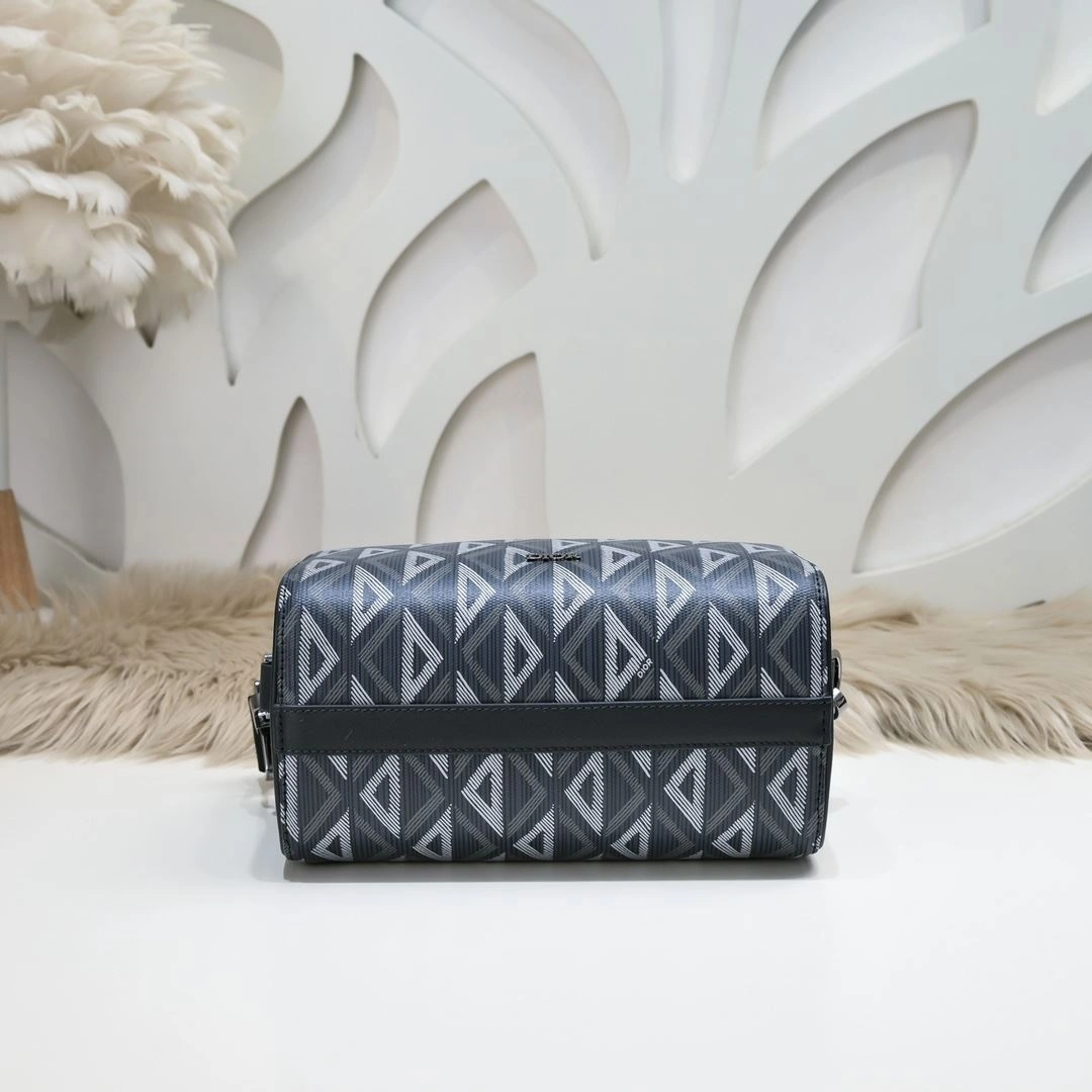 Budget-friendly Mens Christian Dior Satchel Bags