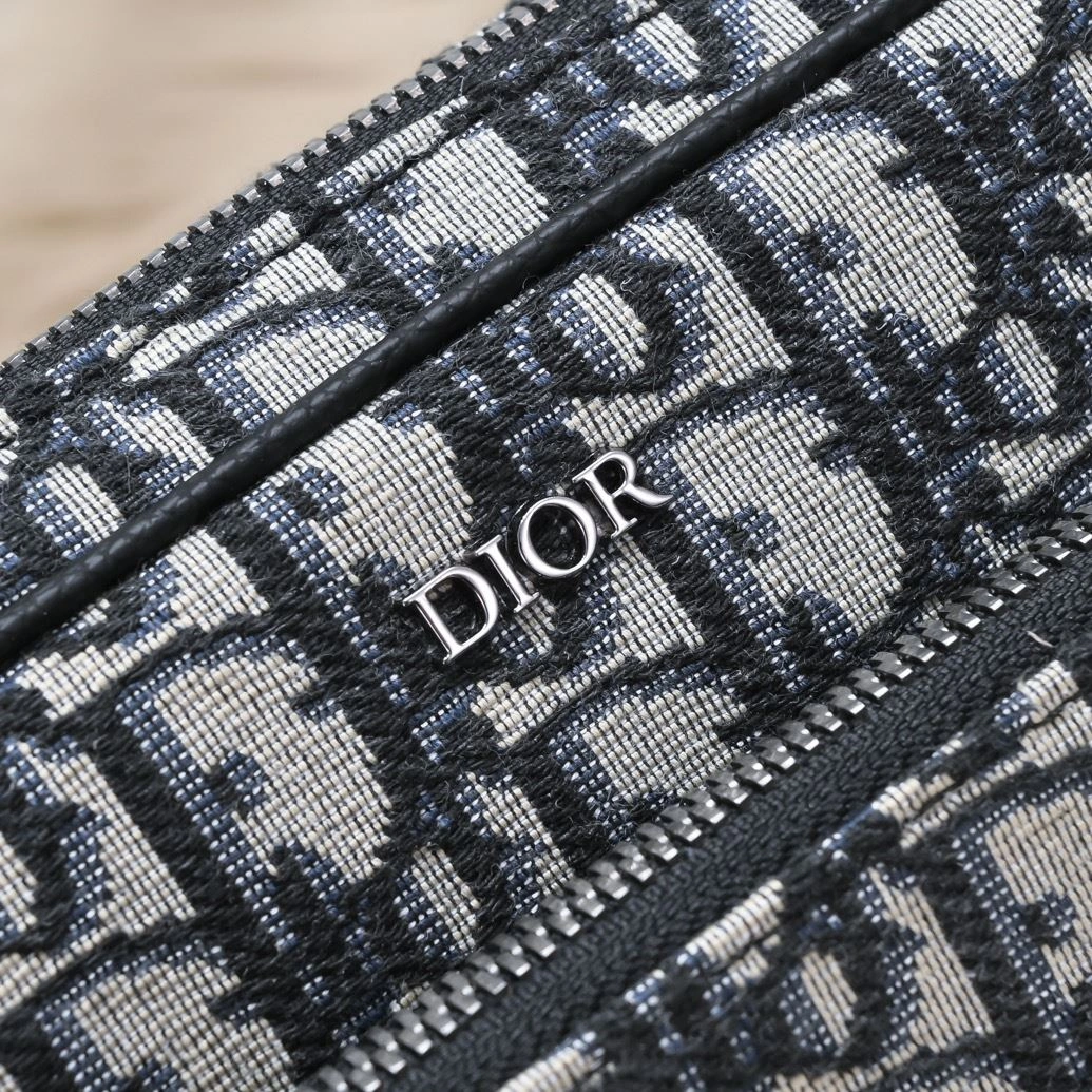 Indistinguishable Mens Christian Dior Satchel Bags