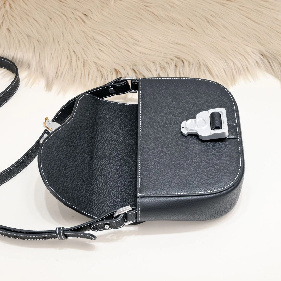 Top mirror Mens Christian Dior Satchel Bags