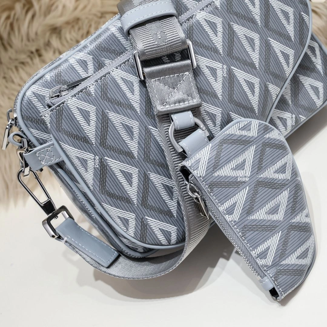 Budget-friendly Mens Christian Dior Satchel Bags