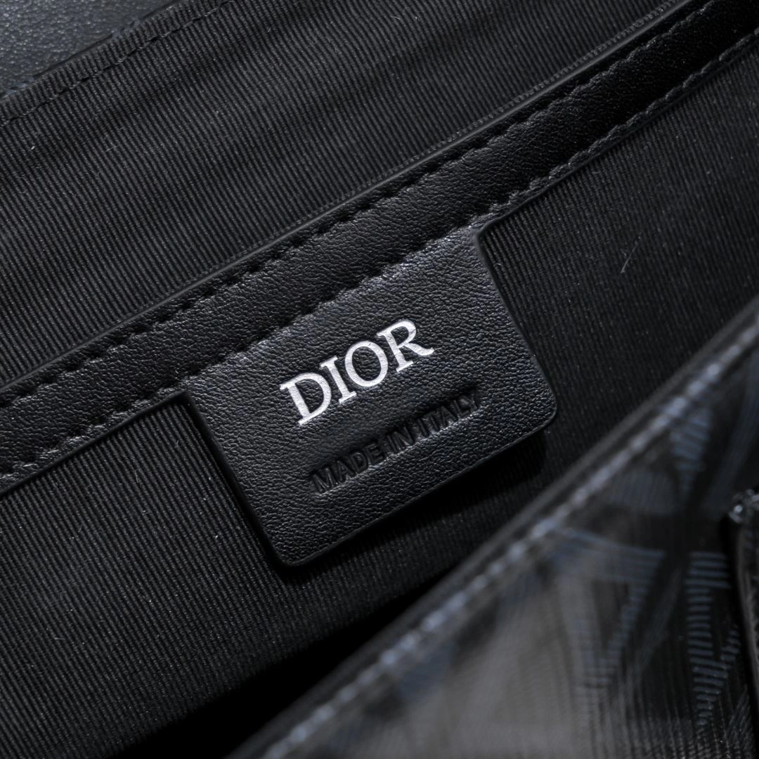 Perfect replica Mens Christian Dior Satchel Bags