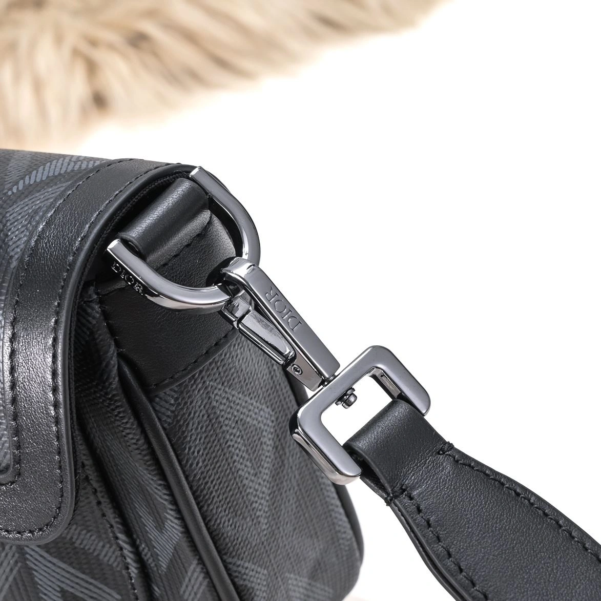 Top mirror Mens Christian Dior Satchel Bags