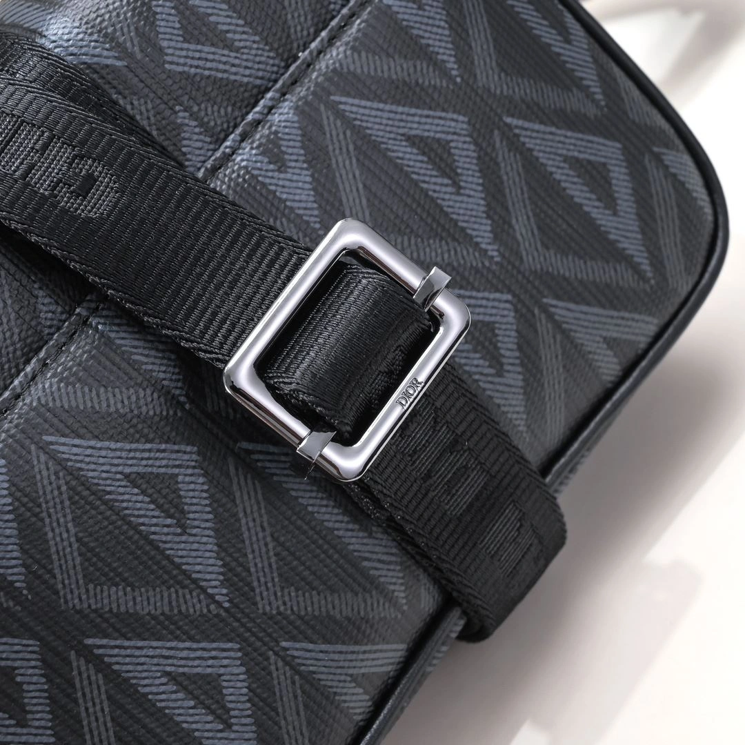 Top mirror Mens Christian Dior Satchel Bags