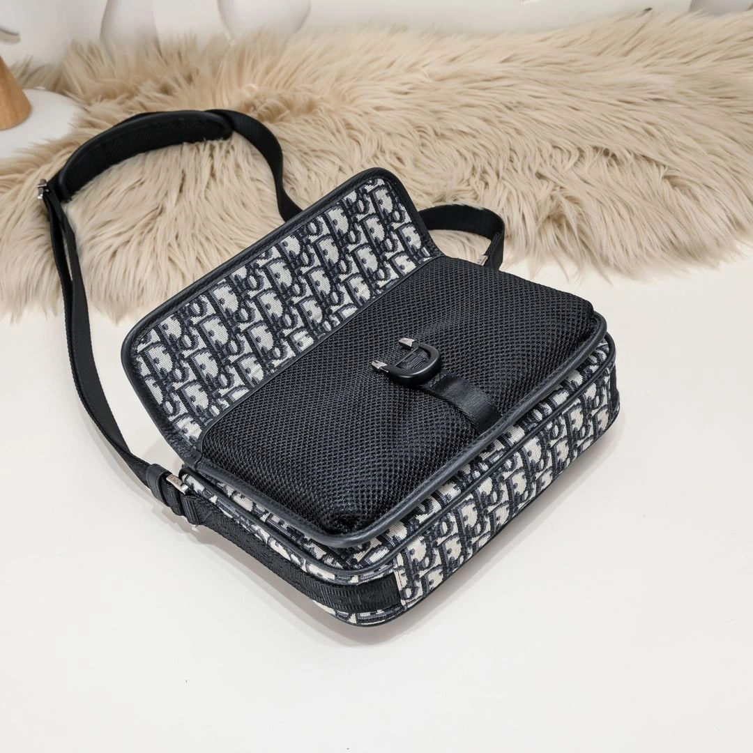 Top mirror Mens Christian Dior Satchel Bags