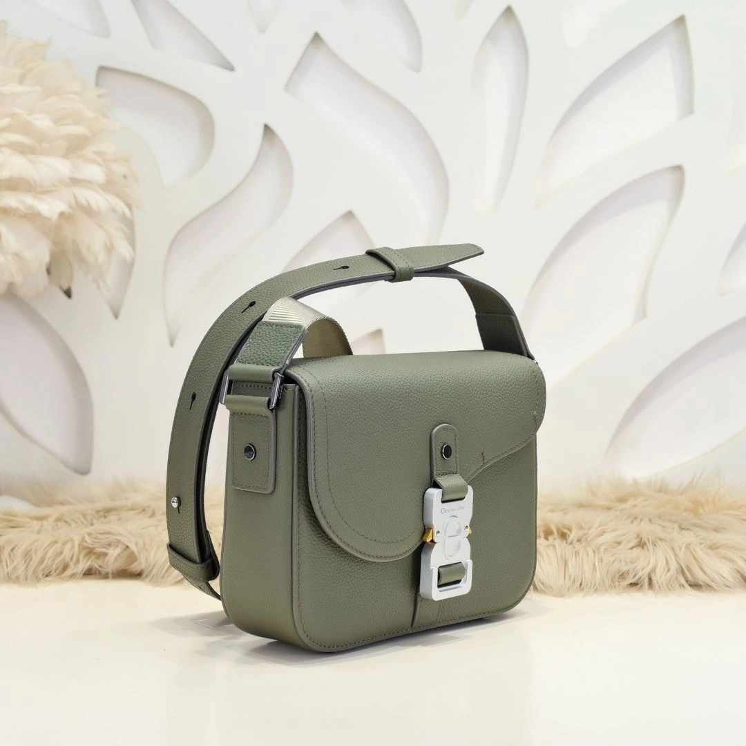 Value-priced Mens Christian Dior Satchel Bags