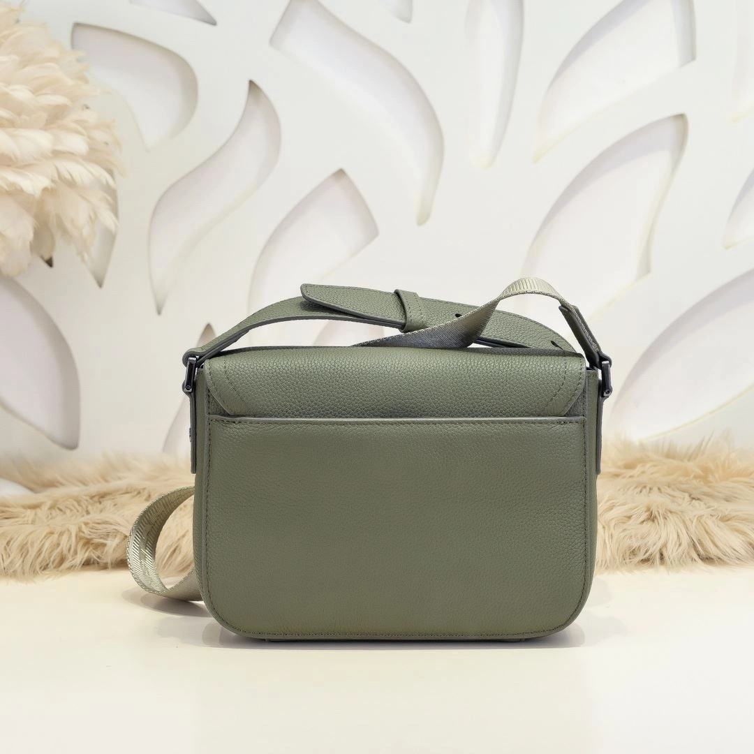 Value-priced Mens Christian Dior Satchel Bags