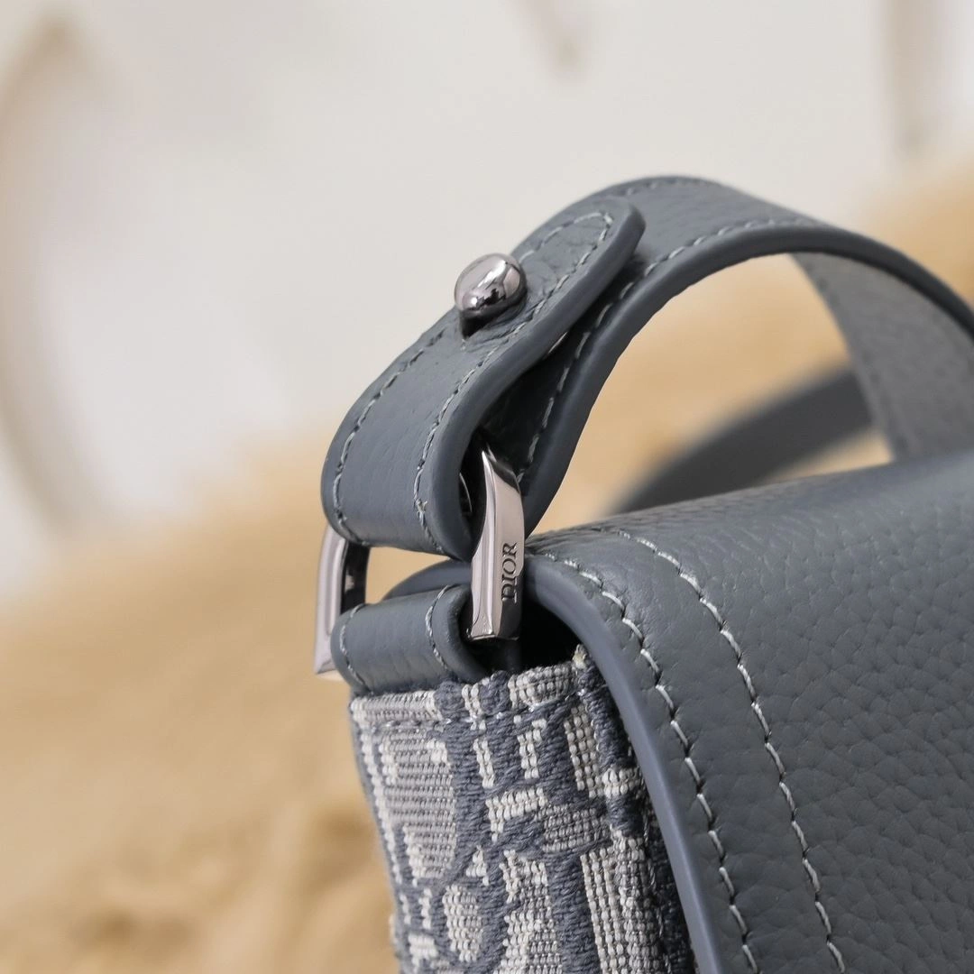Budget-friendly Mens Christian Dior Satchel Bags