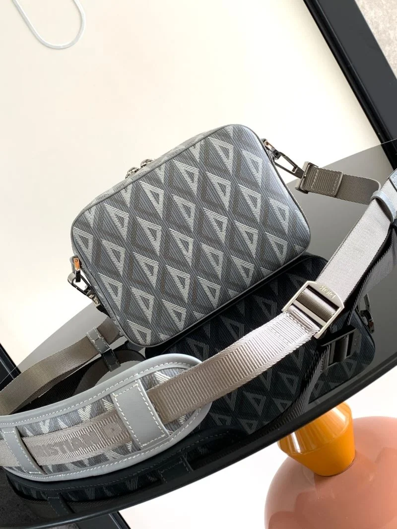Inexpensive Mens Christian Dior Satchel Bags