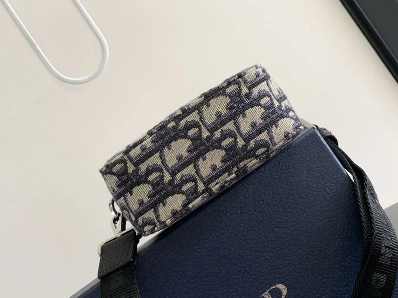 Indistinguishable Mens Christian Dior Satchel Bags