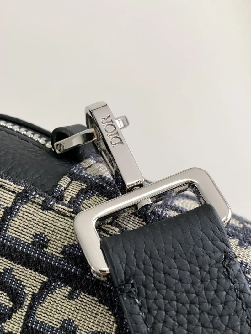 Indistinguishable Mens Christian Dior Satchel Bags