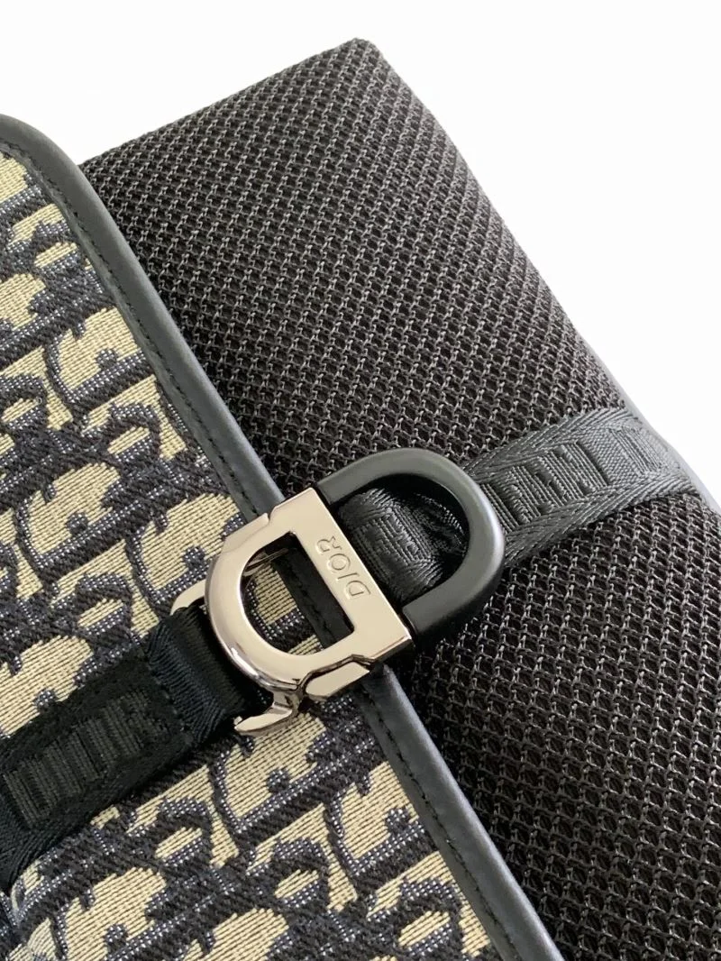 Indistinguishable Mens Christian Dior Satchel Bags