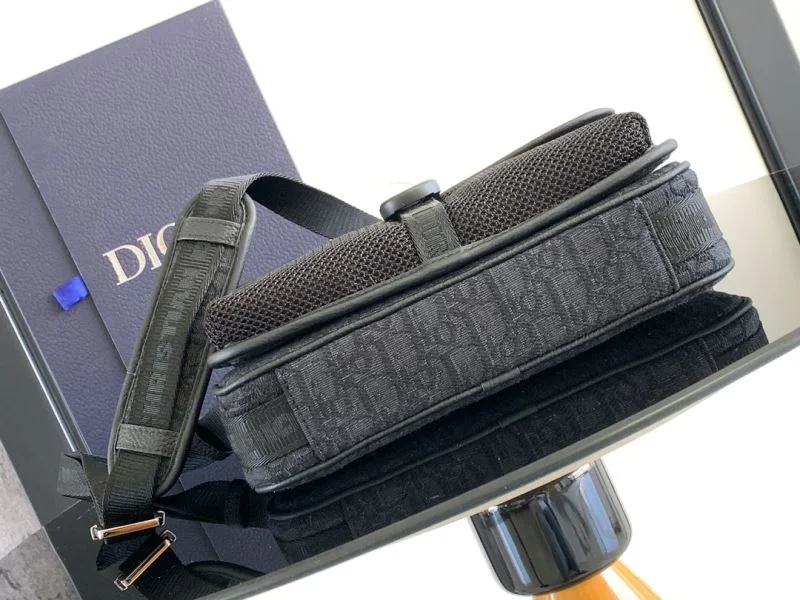 Value-priced Mens Christian Dior Satchel Bags