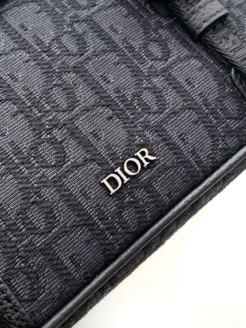 Cut-rate Mens Christian Dior Satchel Bags