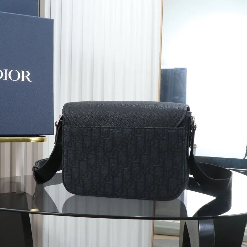Bargain Mens Christian Dior Satchel Bags