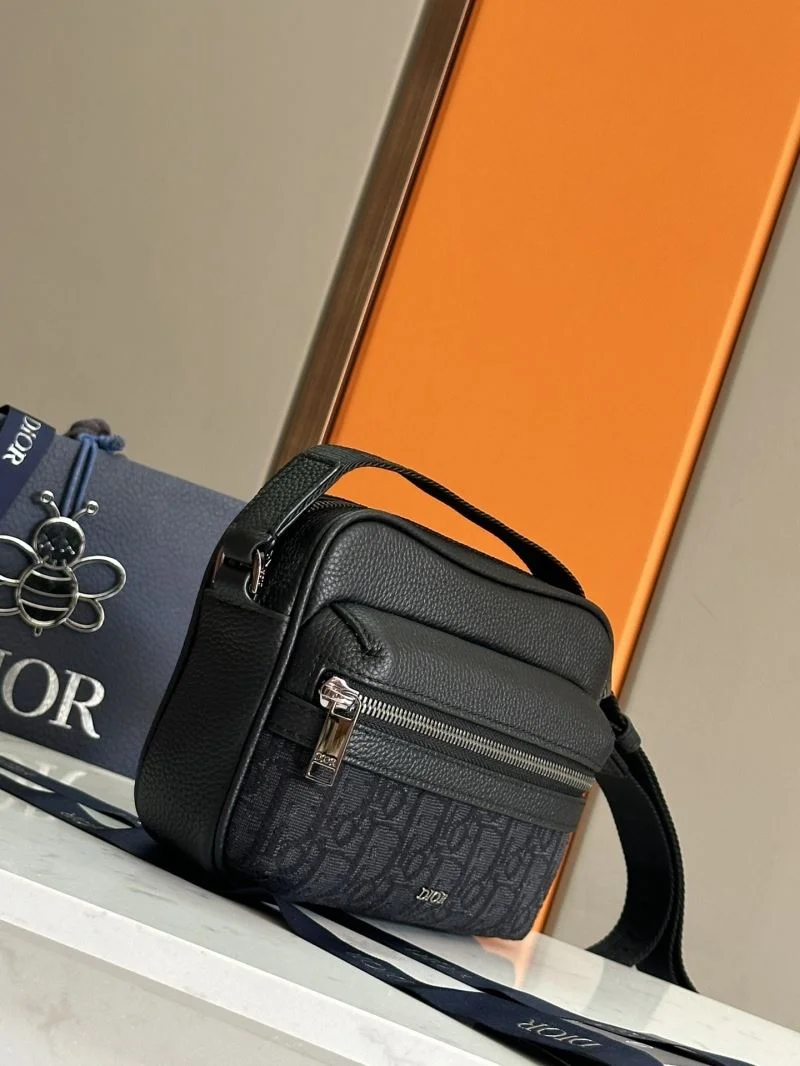Bargain Mens Christian Dior Satchel Bags