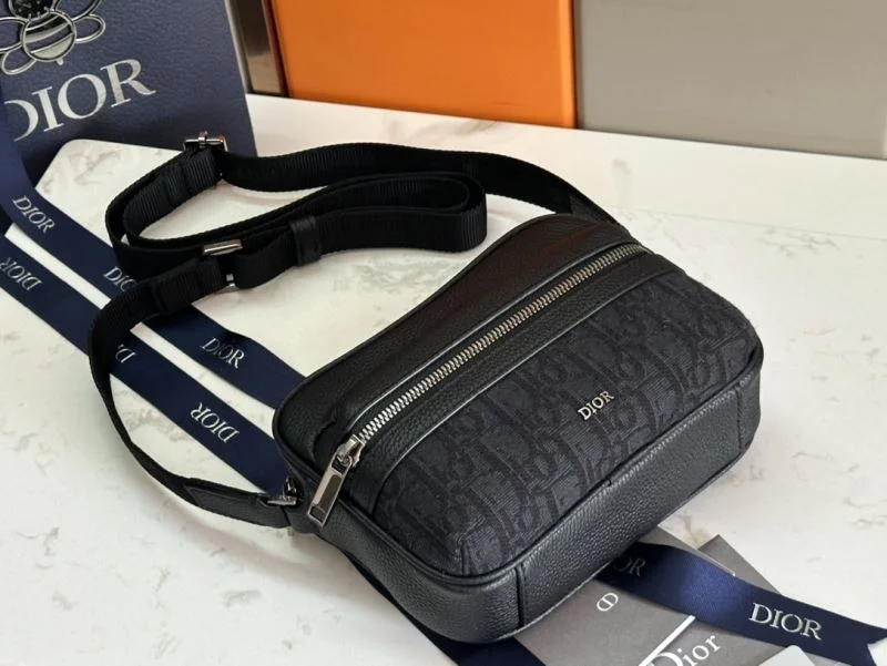 Bargain Mens Christian Dior Satchel Bags