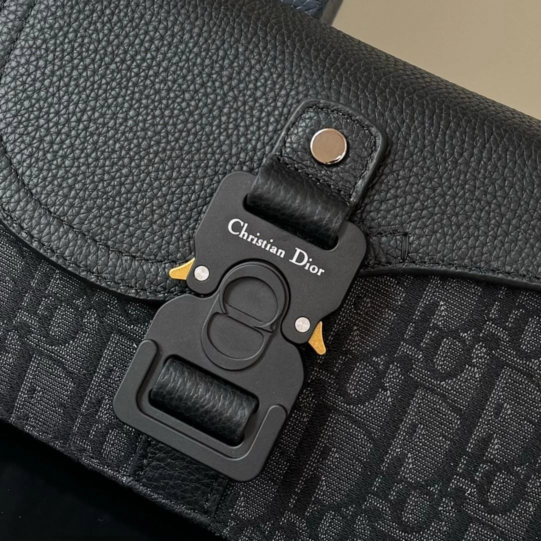 Cut-rate Mens Christian Dior Satchel Bags