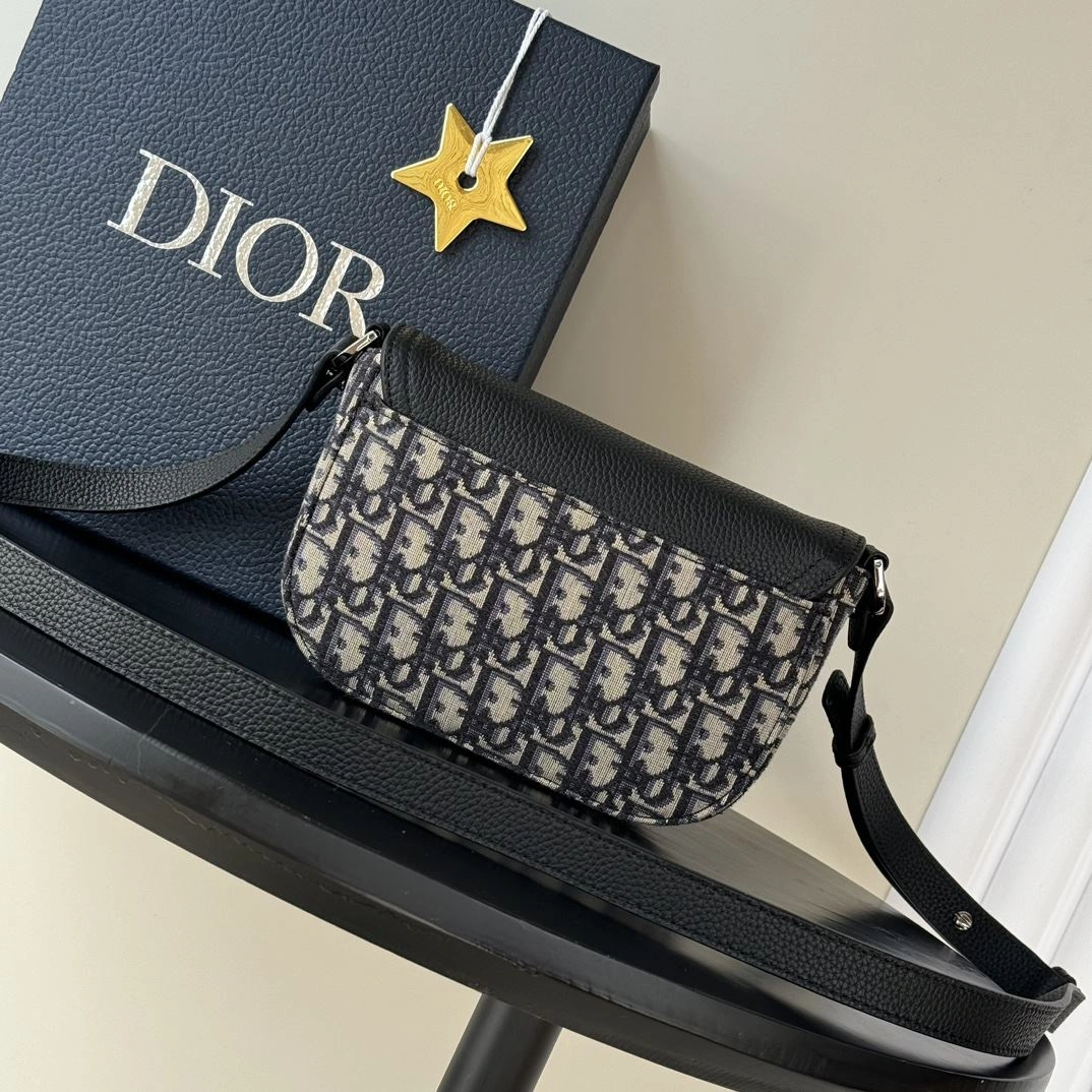 Exact replica Mens Christian Dior Satchel Bags