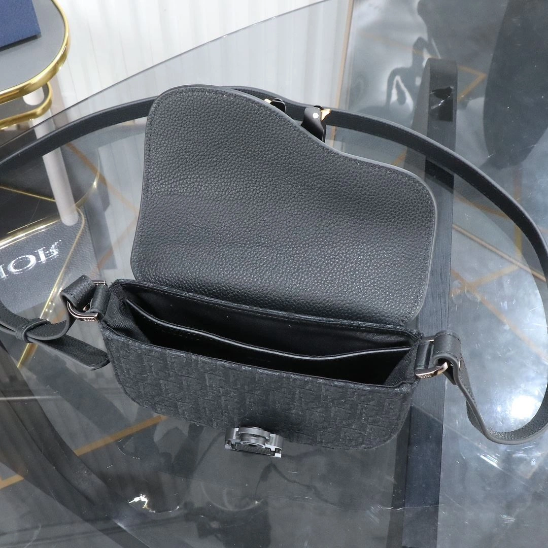 Reasonably priced Mens Christian Dior Satchel Bags