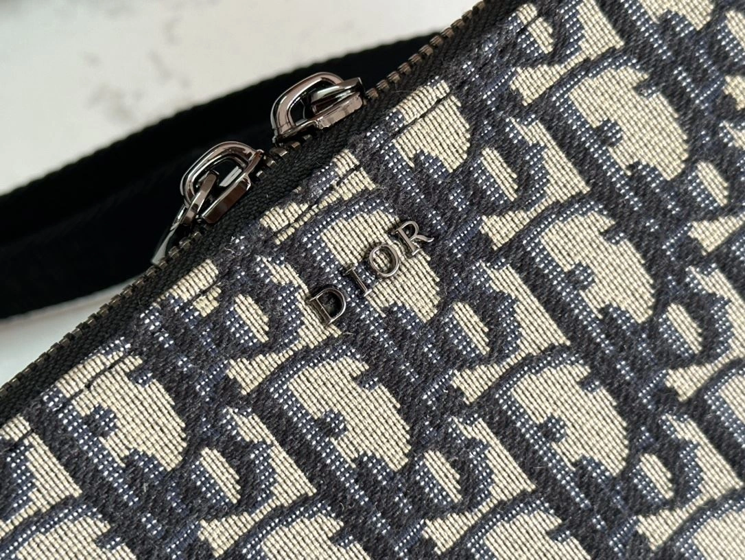 Cut-rate Mens Christian Dior Satchel Bags