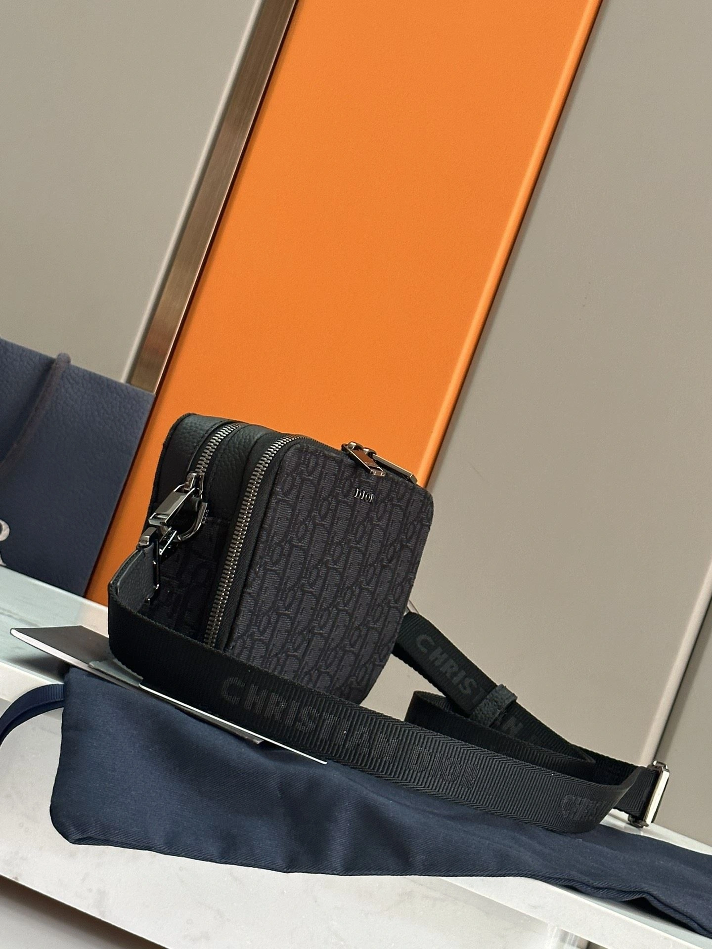 Indistinguishable Mens Christian Dior Satchel Bags