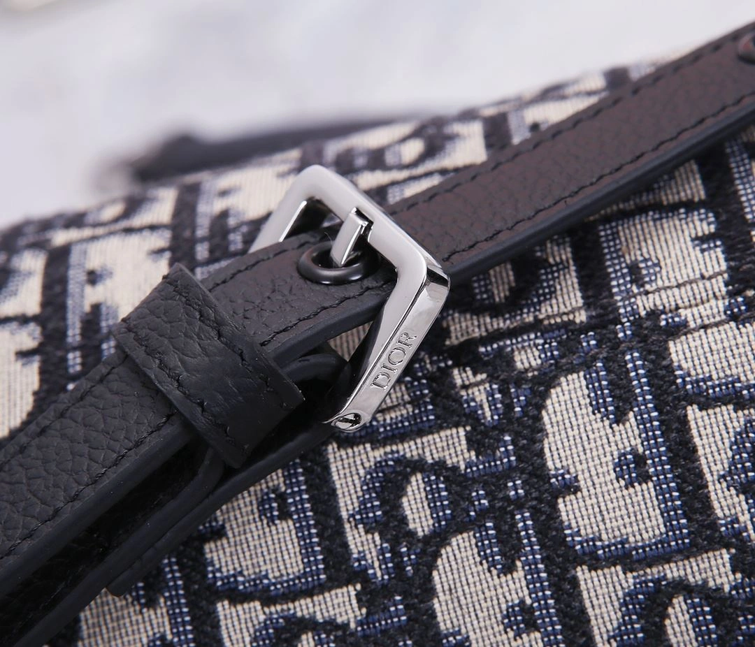 Reasonably priced Mens Christian Dior Satchel Bags