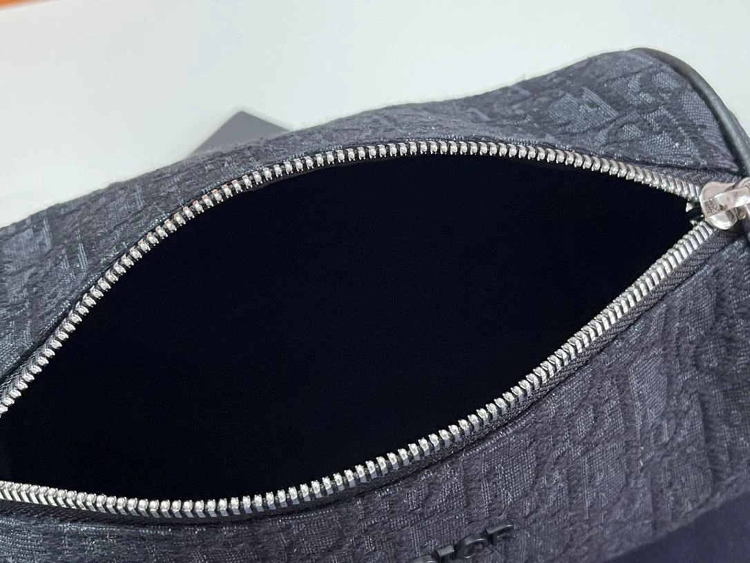 Economical Mens Christian Dior Satchel Bags
