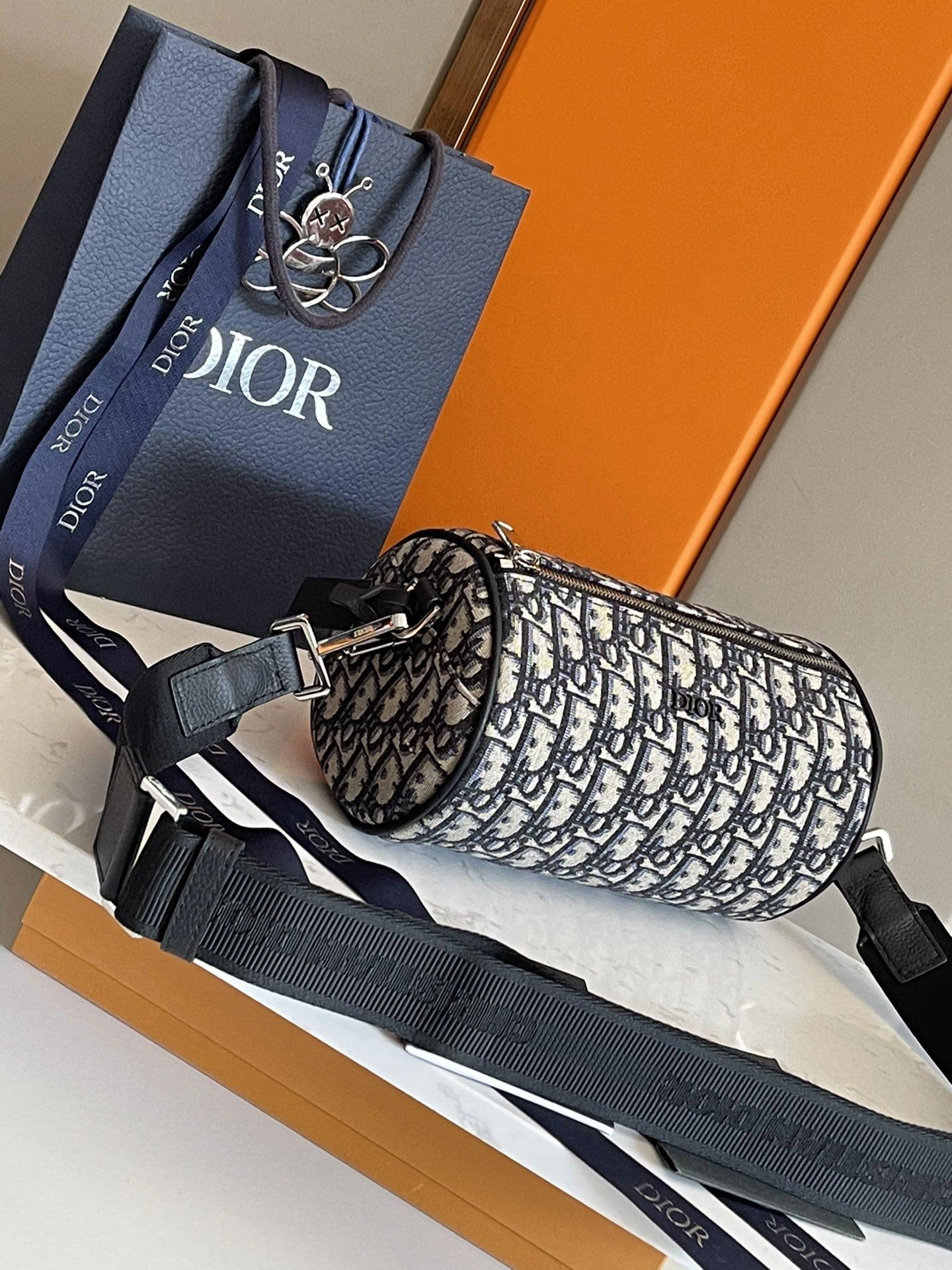 Indistinguishable Mens Christian Dior Satchel Bags