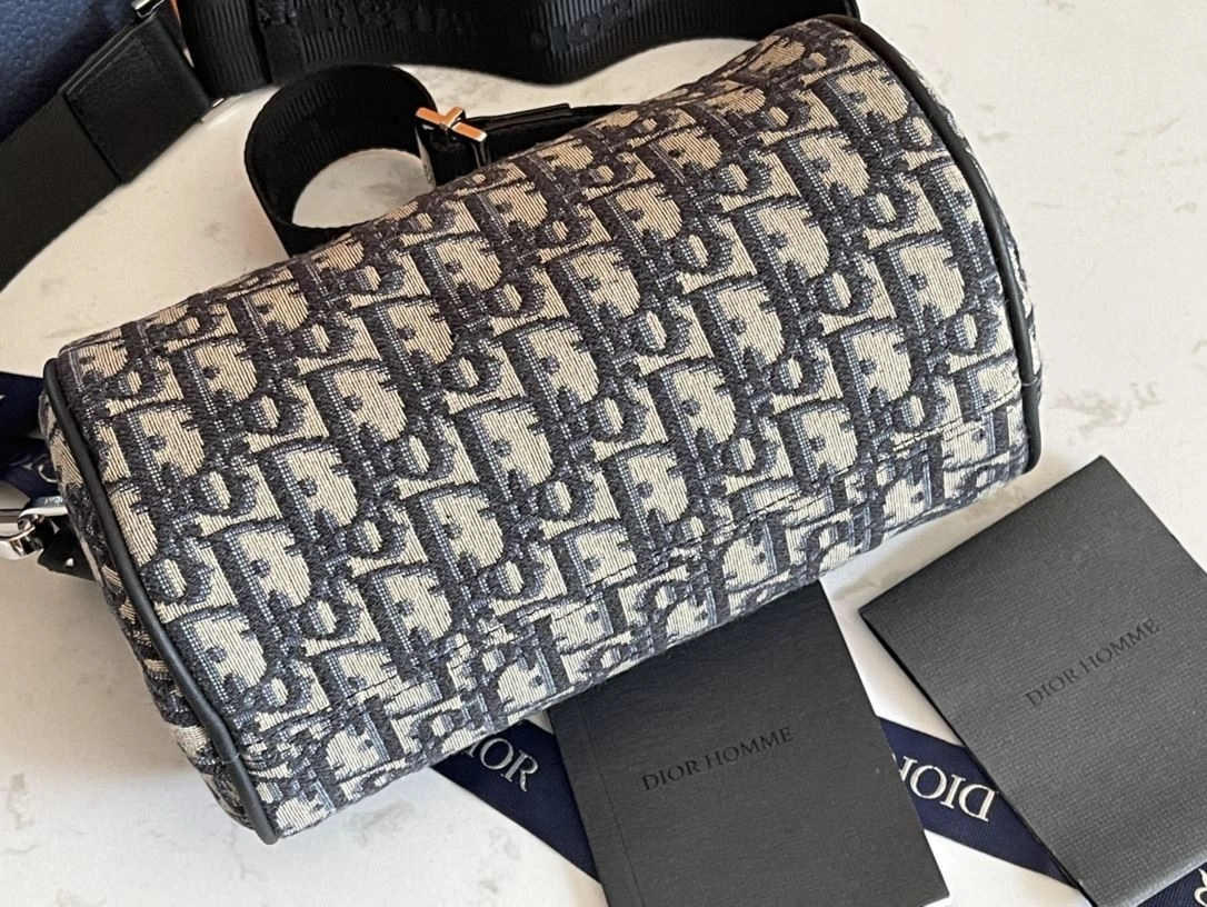Indistinguishable Mens Christian Dior Satchel Bags