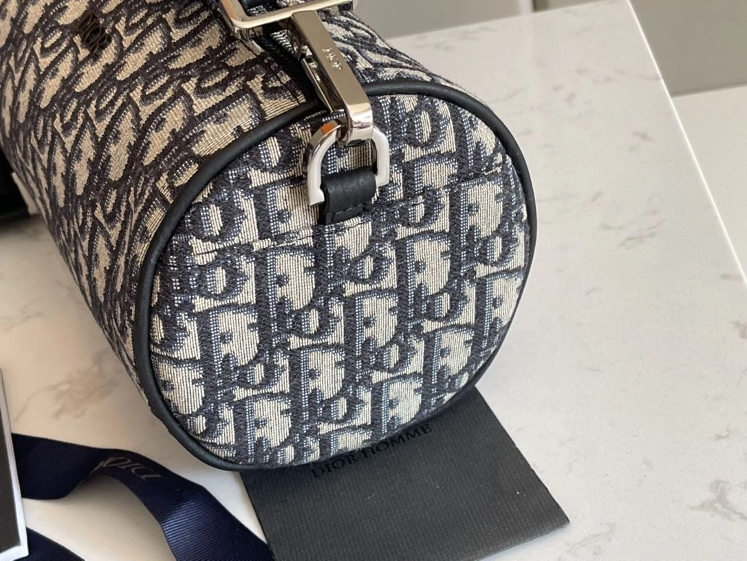 Indistinguishable Mens Christian Dior Satchel Bags