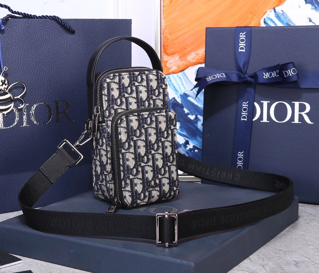 Top match Mens Christian Dior Satchel Bags