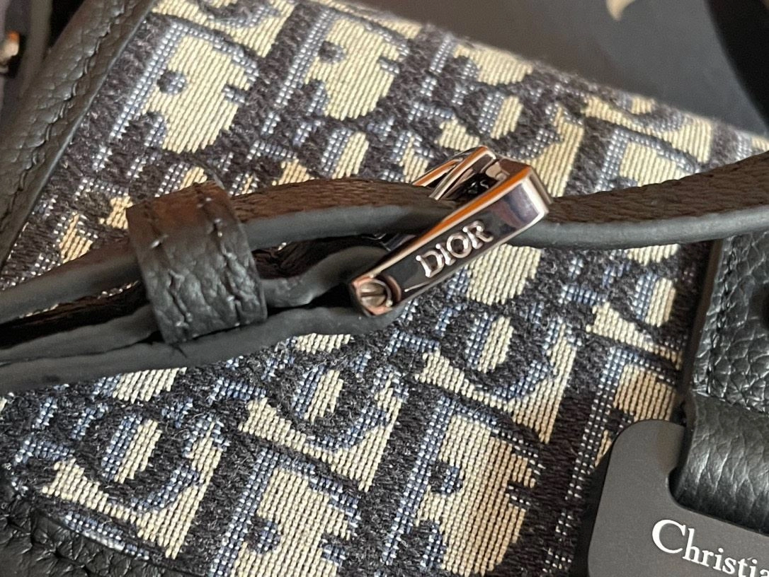 Budget-friendly Mens Christian Dior Satchel Bags