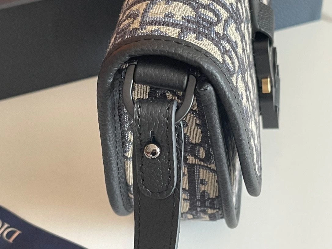 Budget-friendly Mens Christian Dior Satchel Bags